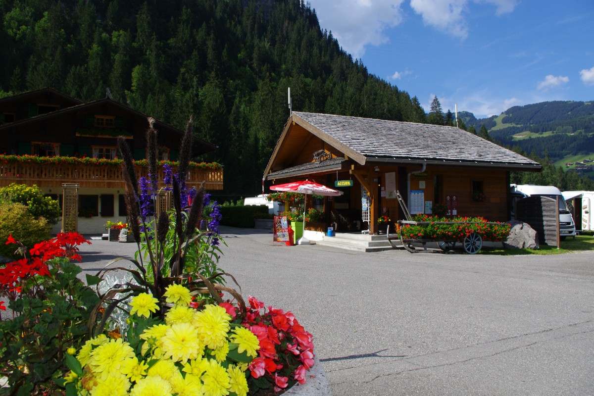 Camping en montagne - un accueil chaleureux et convivial
